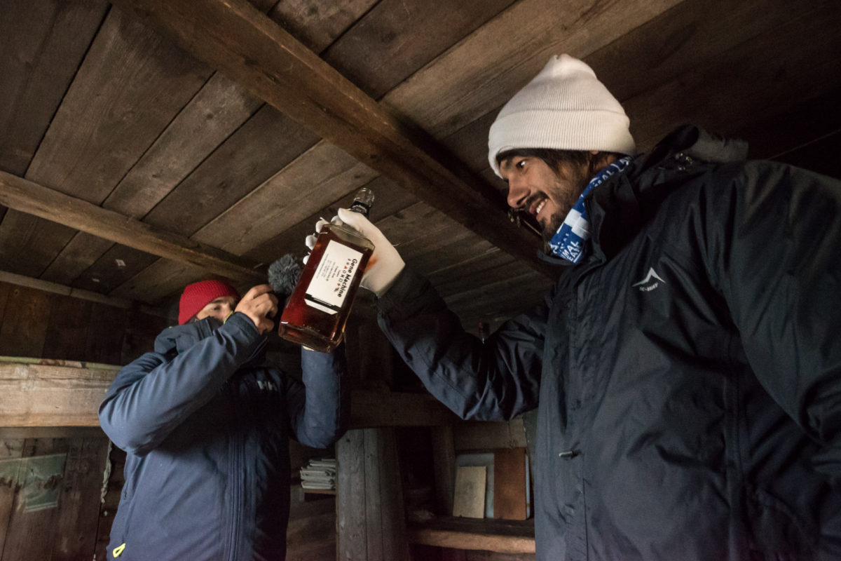 The Texas Bar - By Brian - SV Delos